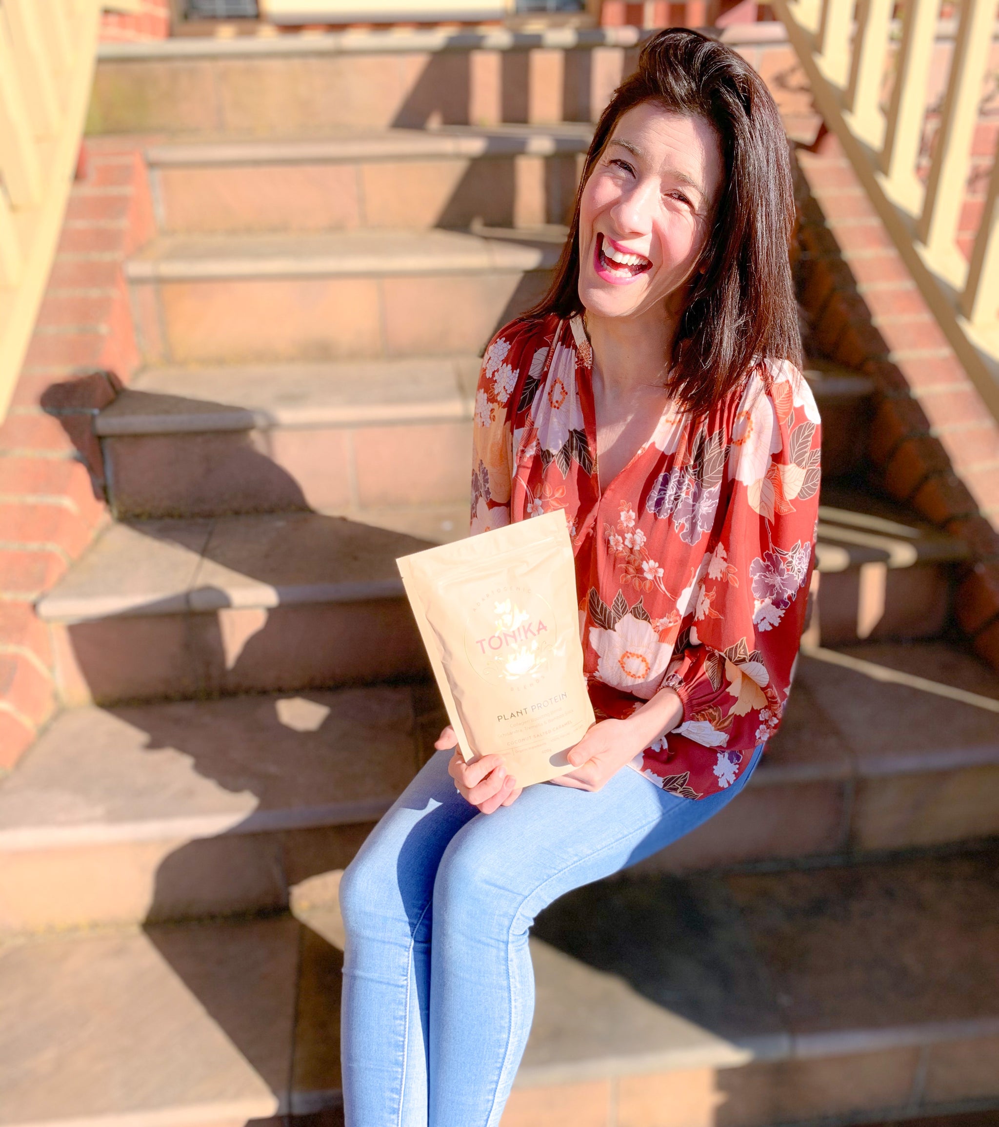 Get To Know A BIT ABOUT Michele Scarce